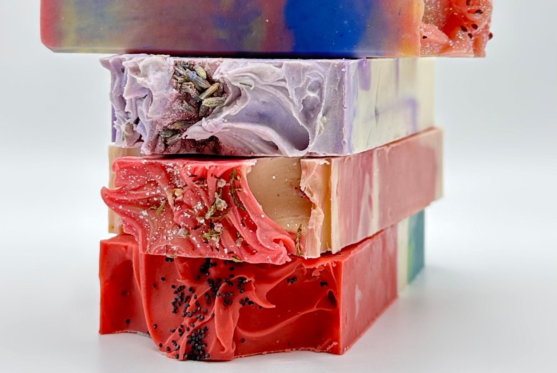 Handmade Bar Soaps: Best Solid Bath Soaps for a Luxurious Cleanse ...